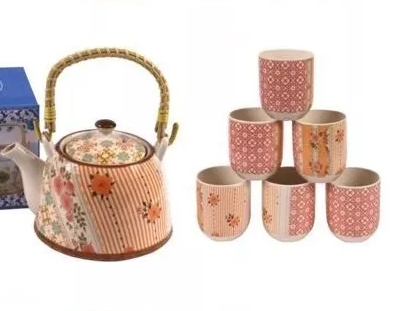 Tetera Oriental con Infusor 750cc más 4 cuencos Rococó